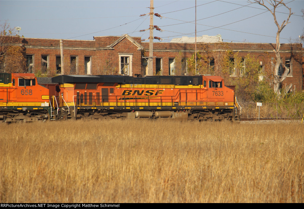 BNSF 7633